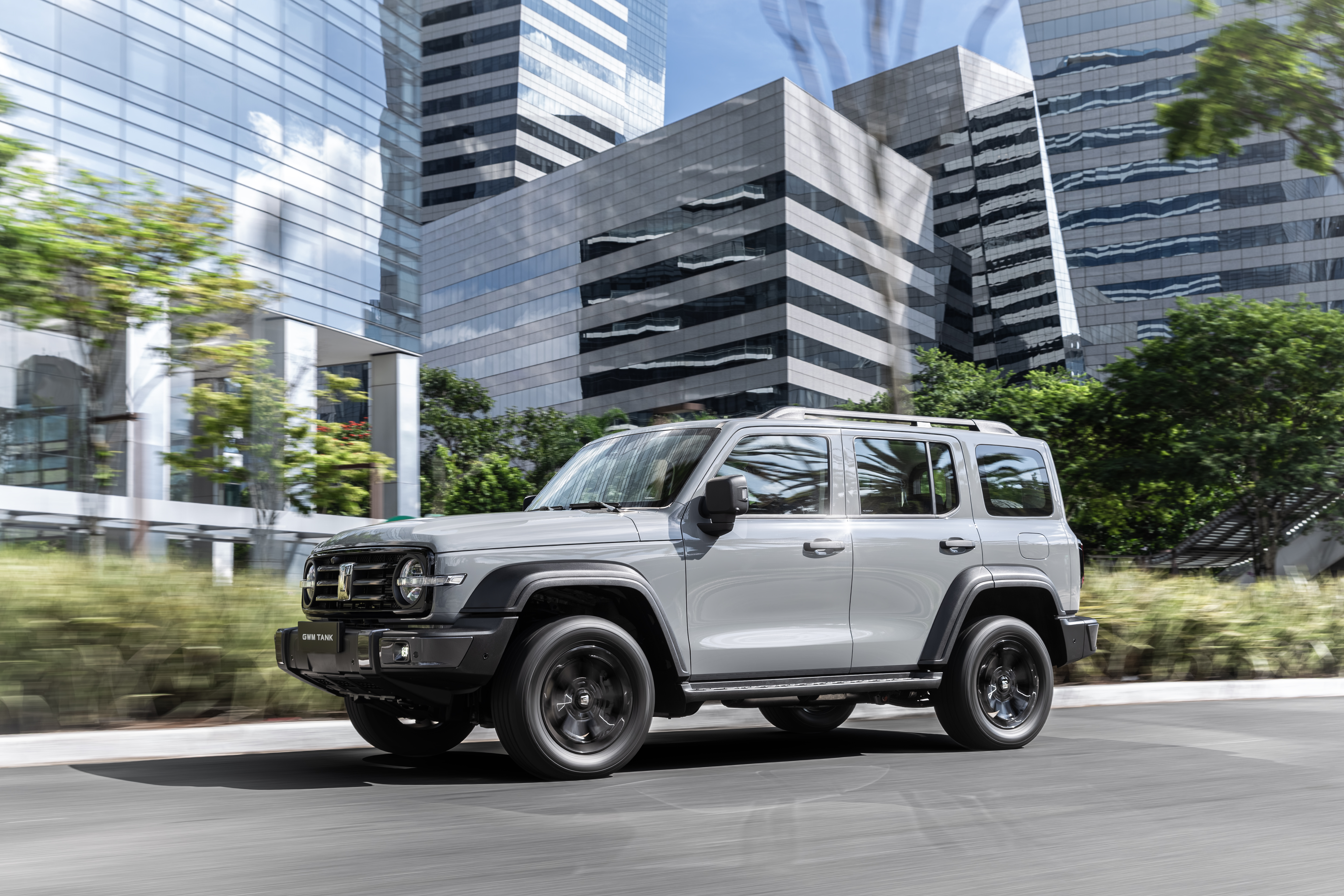 GWM Tank 300: O SUV Híbrido Plug-in que Une Robustez e Tecnologia ...